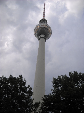 Der Alexanderplatz und der Fernsehturm Berlin 2026